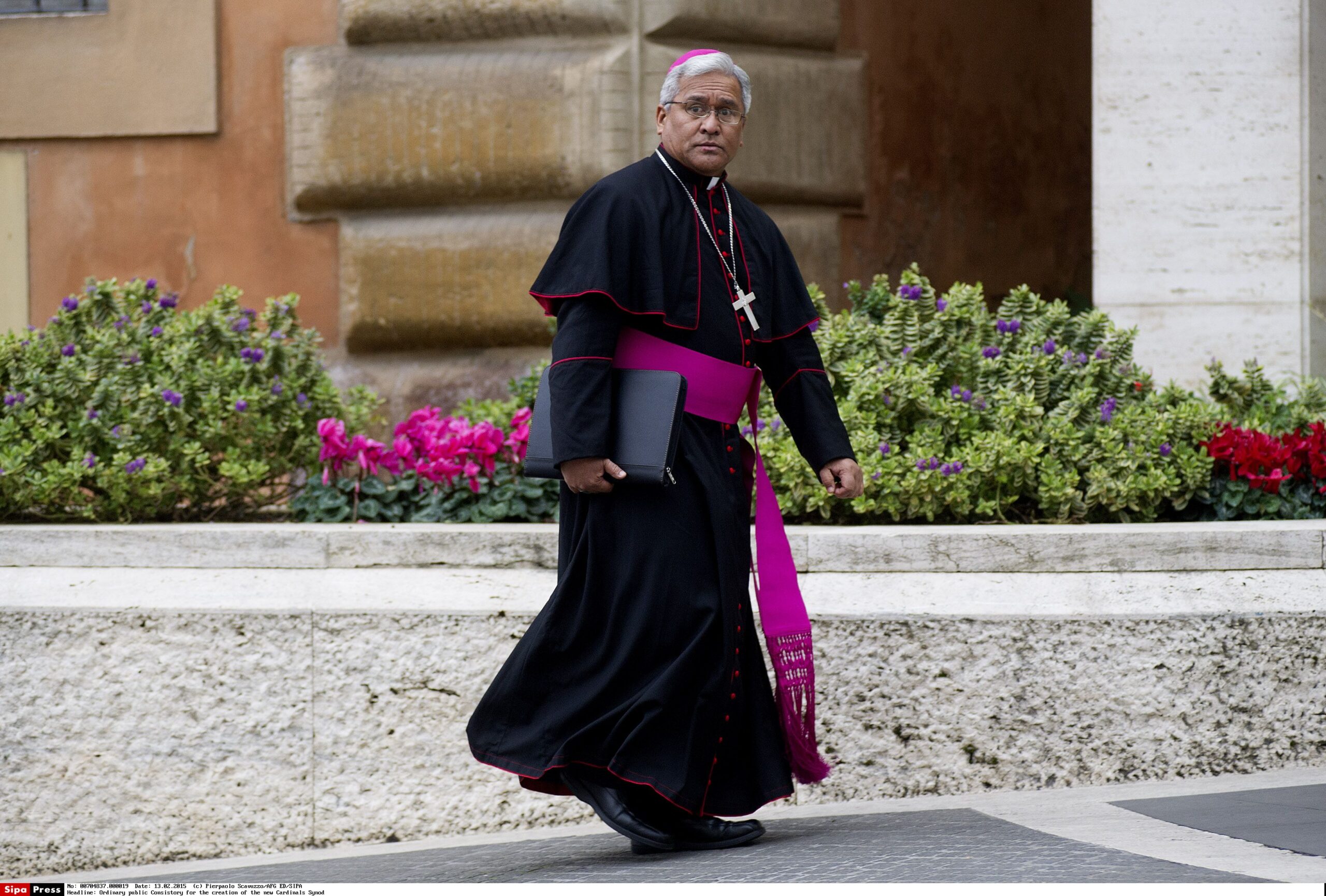 Cardenal Soane Patita Paini Mafi - archivos - El Grand Continent