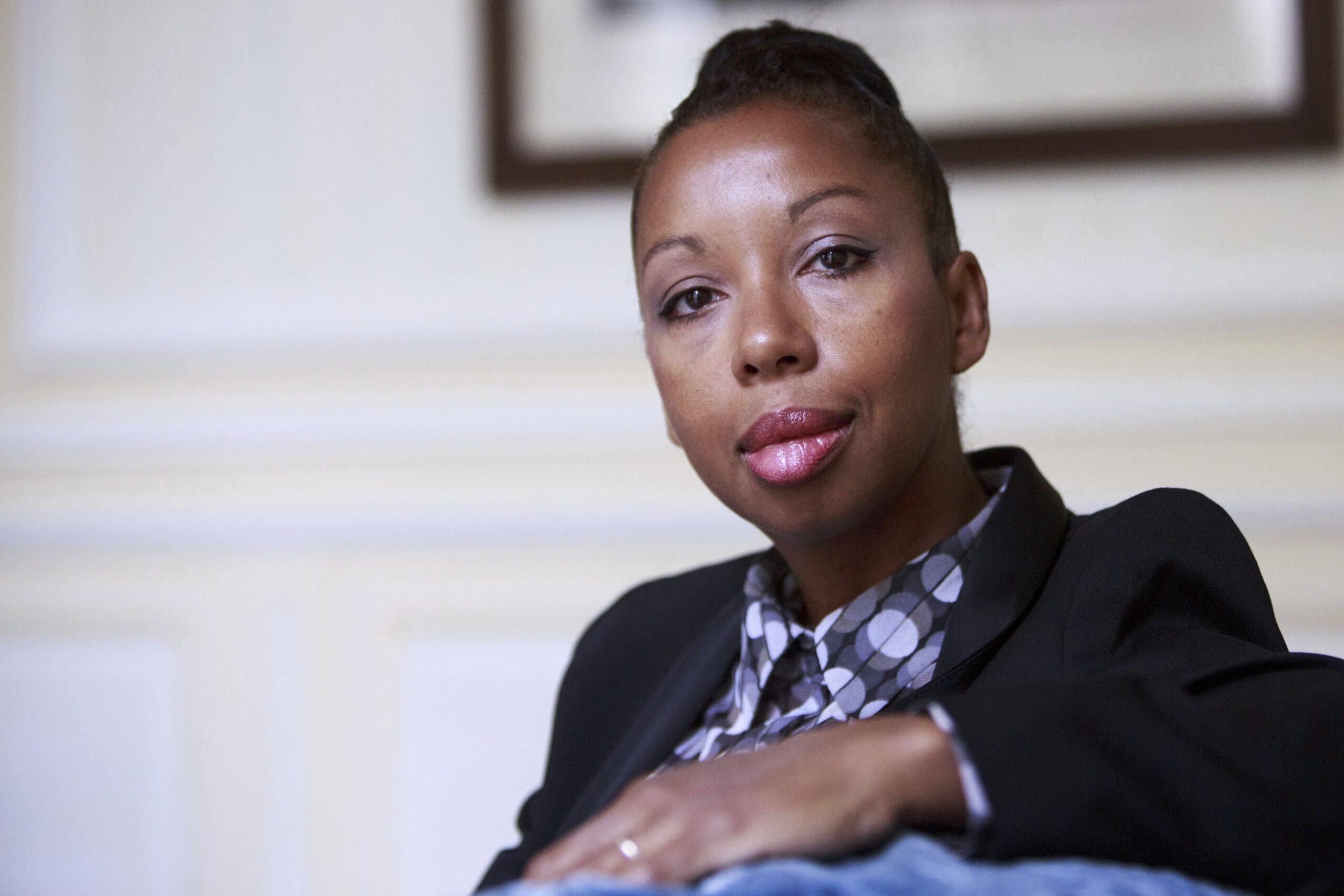 «J'ai toujours aimé la littérature des reflets dans un œil d'or, des miroitements», une ...