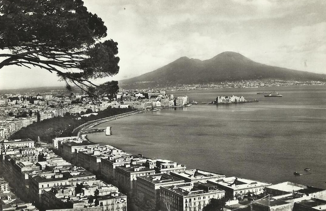 «À Naples, les dieux ne sont pas si loin», Grand Tour avec Helen ...