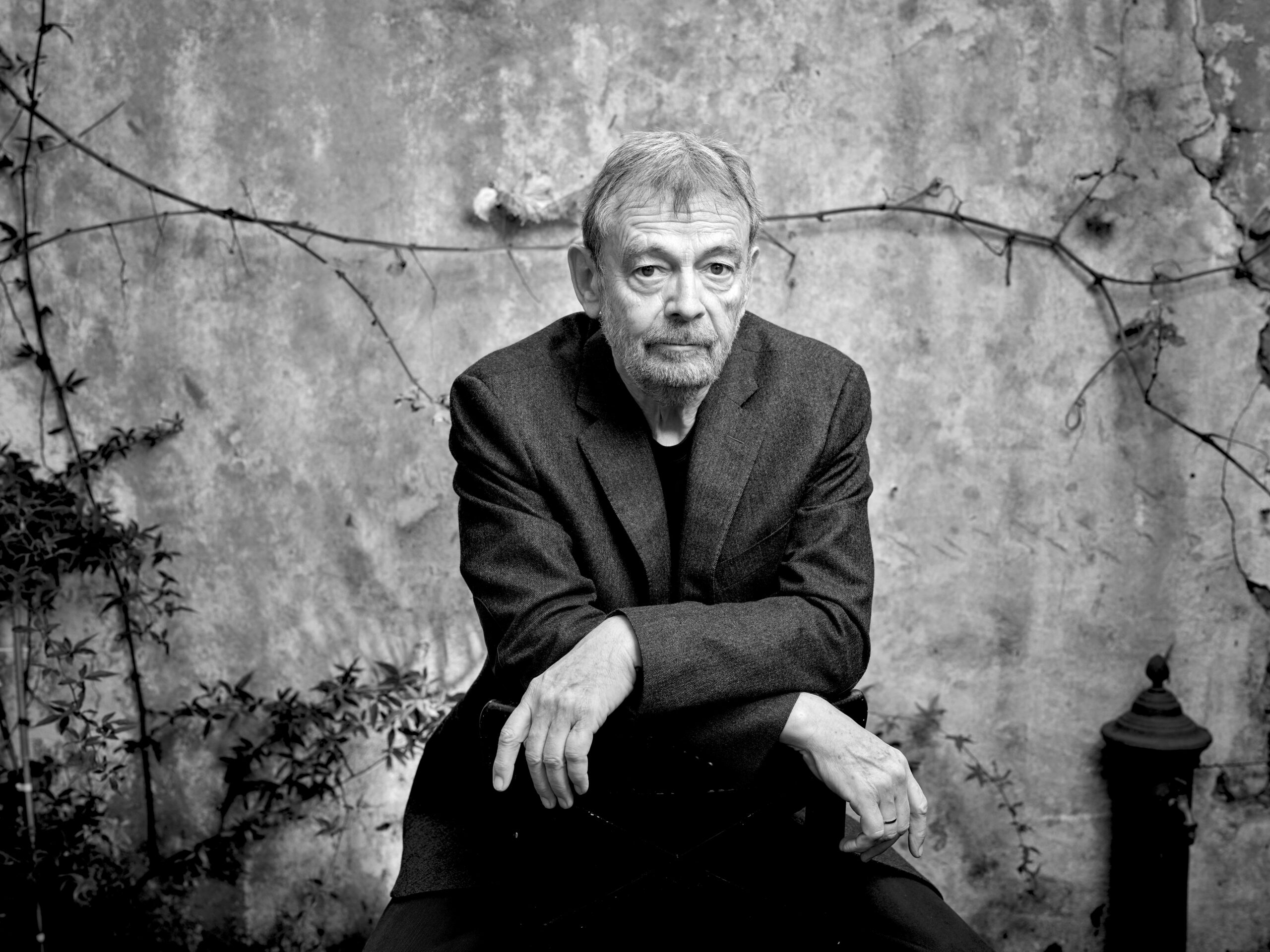 «L’IA est incapable d’inventer Pierre Lemaitre» : l'entretien fleuve